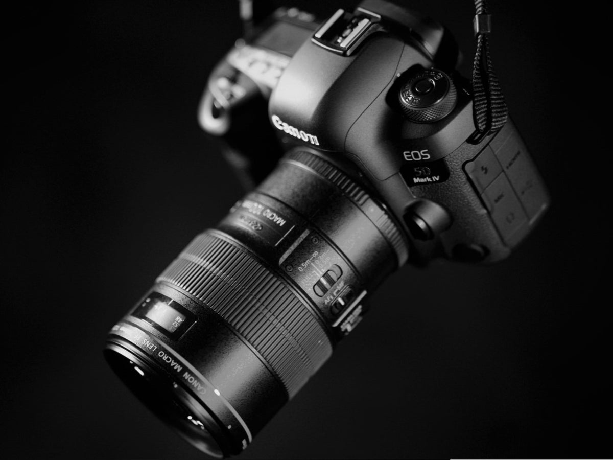 Photography Session – Warwar Studios